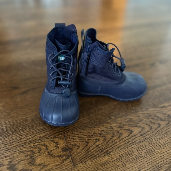 Native Shoes | Shoes | Native Jimmy Boot Size 5 Navy Blue | Poshmark
